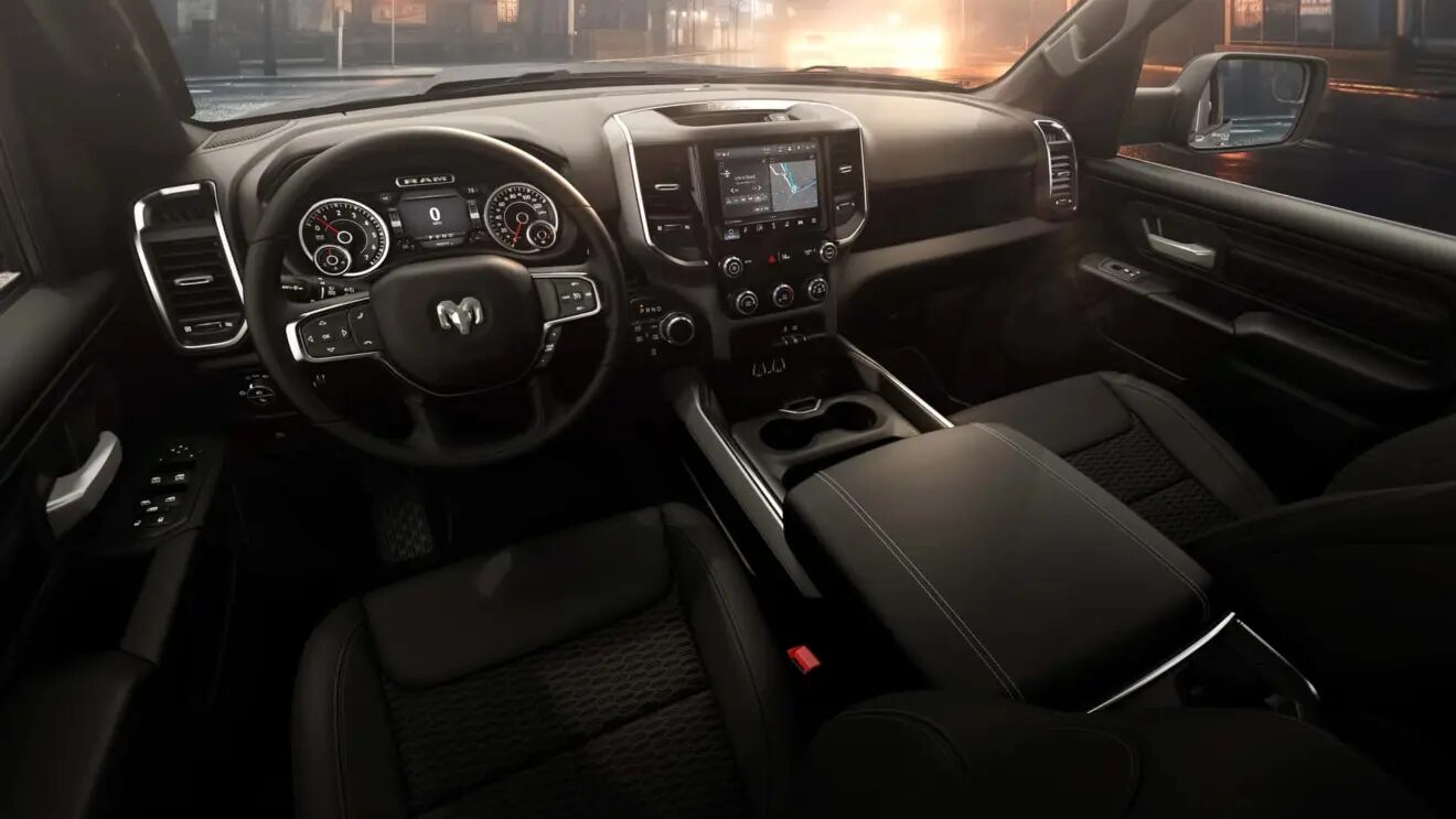 Ram 1500 lanza una nueva versión más barata; entiende - CPG Click ...